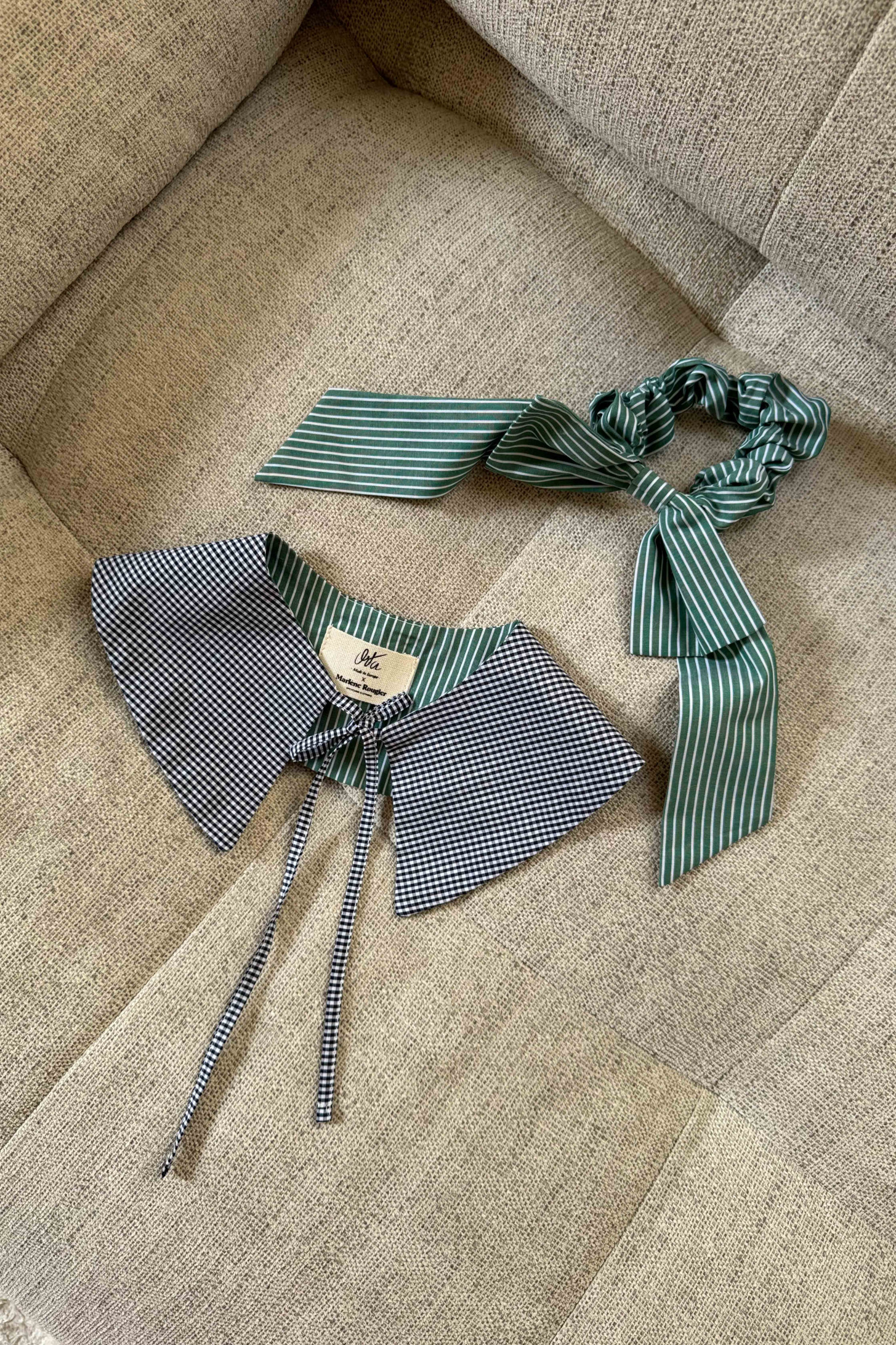 Marie-Hélène bi-print striped collar